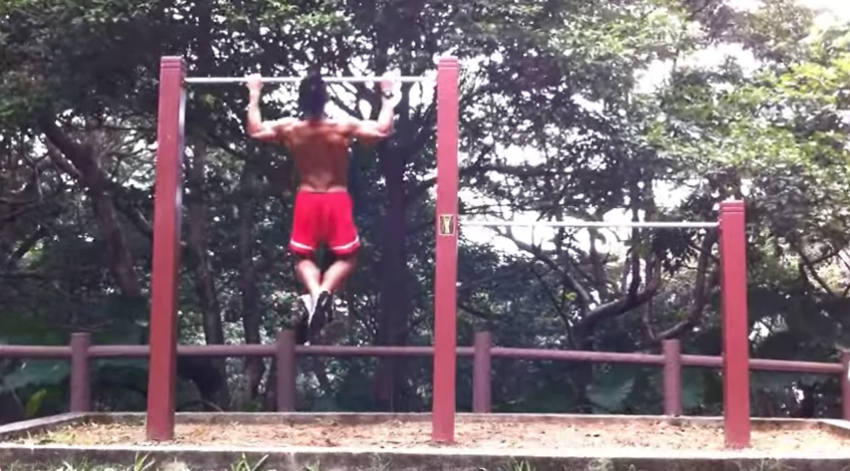 4 Strength Exercises That Boost Flexibility - Men's Journal