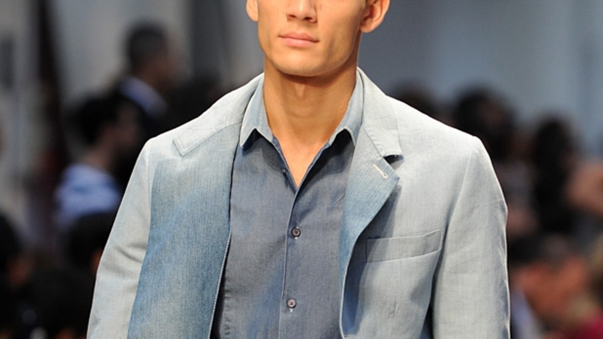 Upgrade Your Style: 25 Easy Tips for Men Upgrade Your Style: 25 Easy Tips for Men