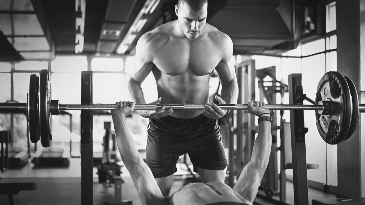 How to Bail From a Failed Bench Press