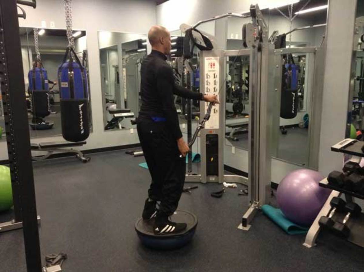 Paddle Boarding: Six exercises to prep you for the paddleboard - Men's ...