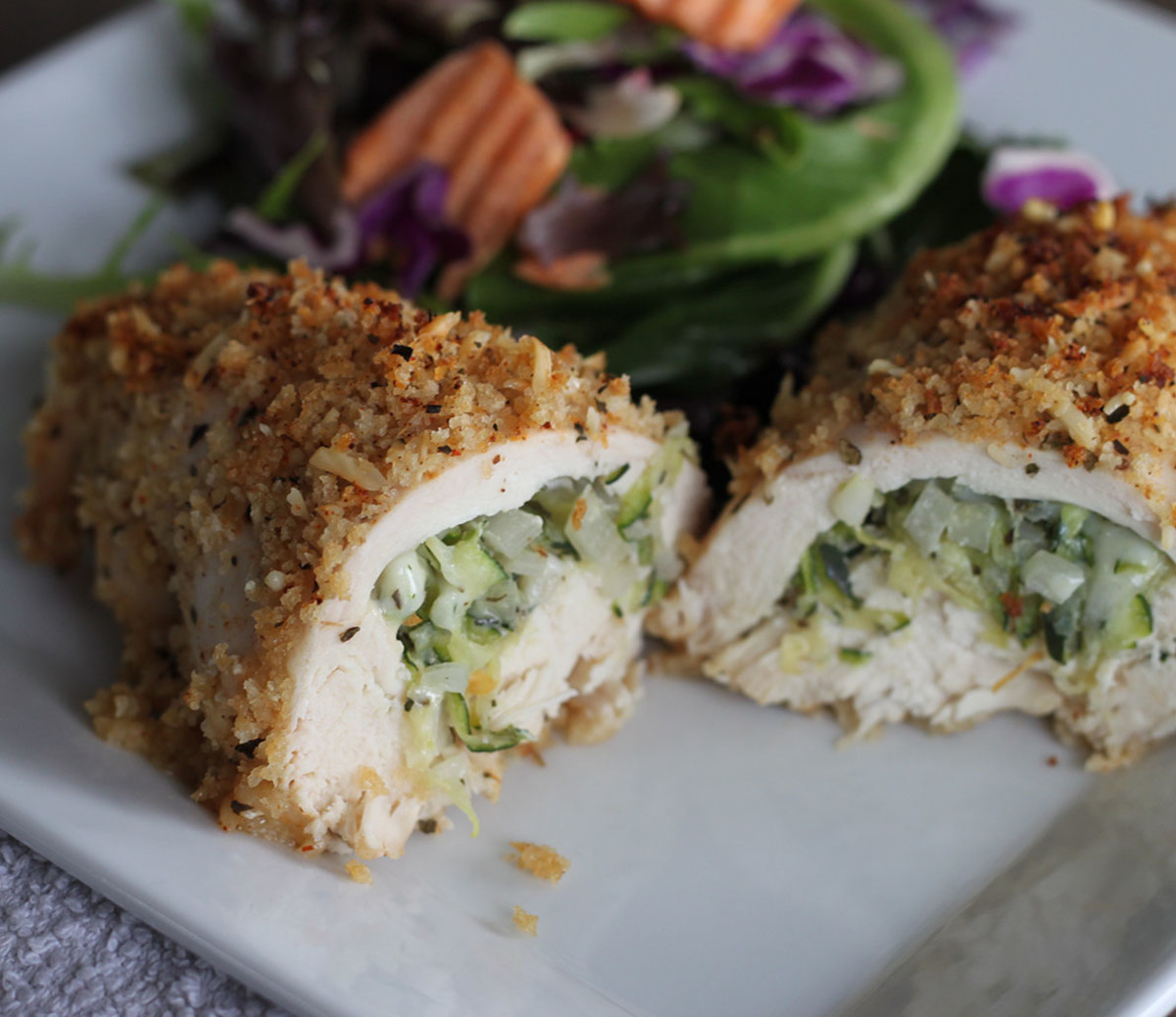 Recipe: How to Make Zucchini- and Mozzarella-stuffed Chicken