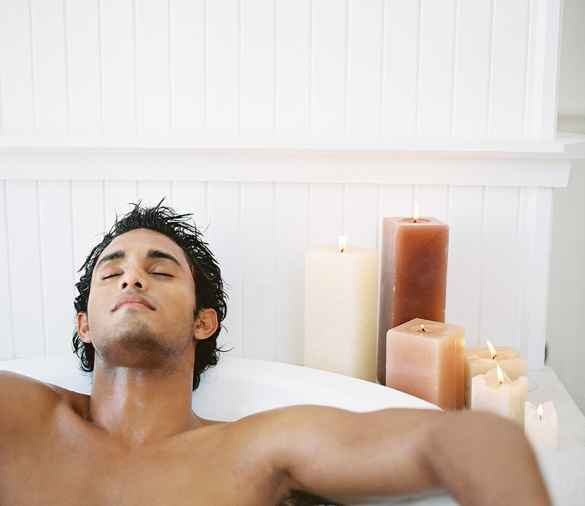 5 Recovery Soaks That Soothe Sore Muscles