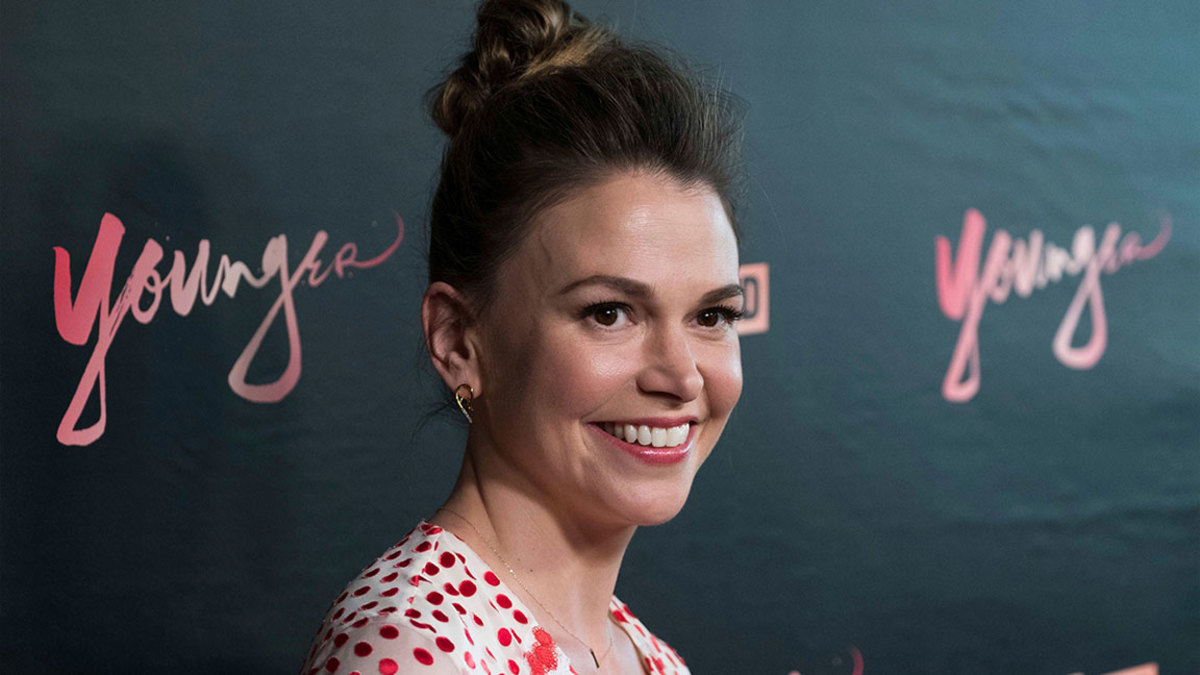Sutton Foster on Her Love of Animals, Helping Rescue Dogs, and Her Best ...