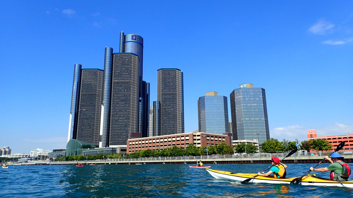 Shop Stop: Riverside Kayak Connection — Detroit, Michigan