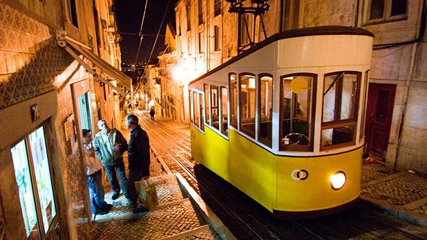 Lisbon's Cais do Sodré Neighborhood - Guide