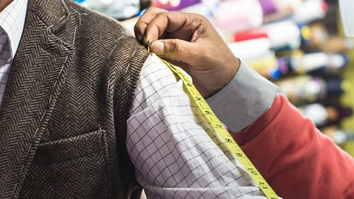 Talking to Your Tailor: 17 Tips for Bespoke Suitmaking