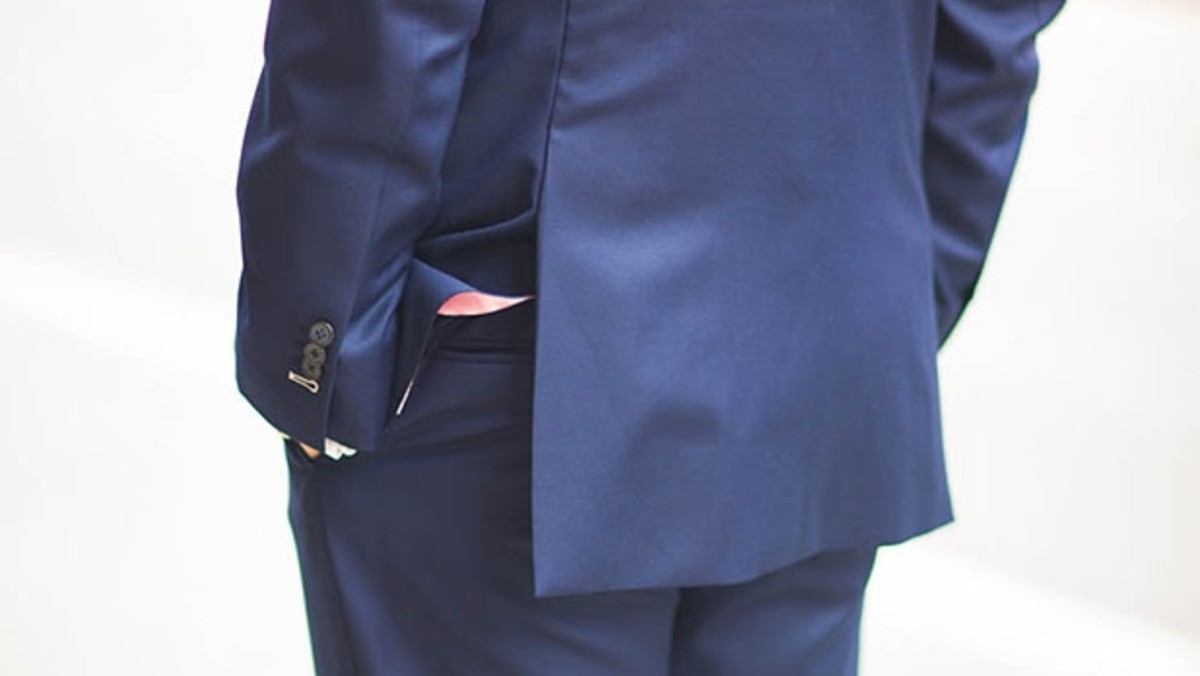 Talking to Your Tailor: 17 Tips for Bespoke Suitmaking