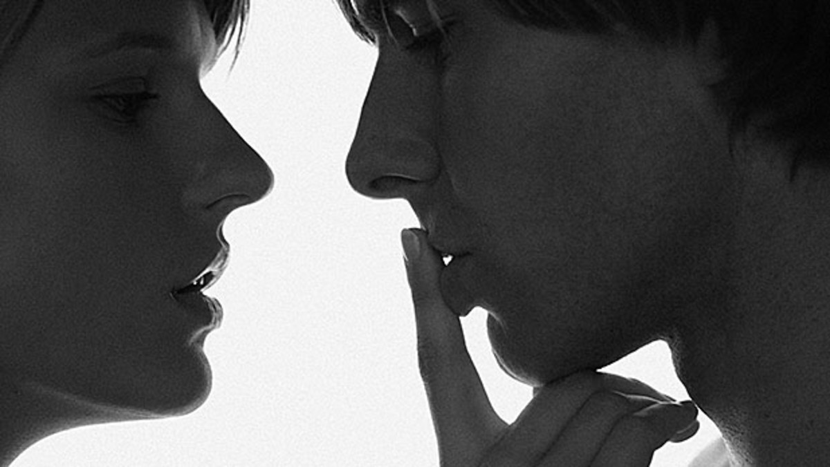 The Complete Guide to Dirty Talk