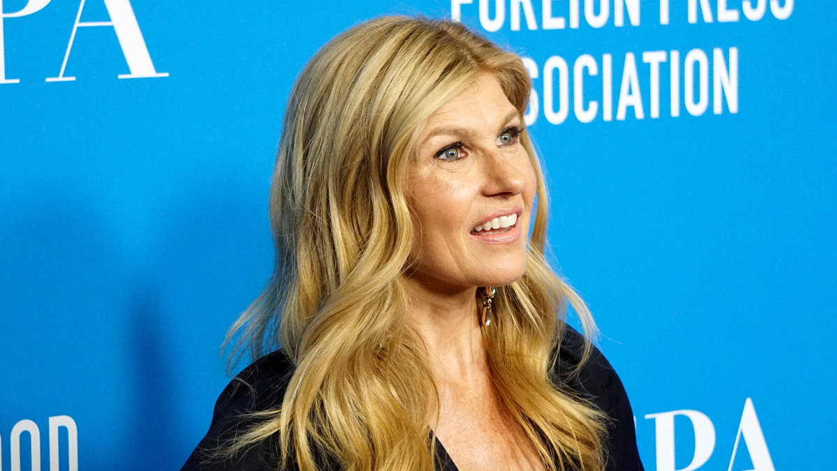 Connie Britton on Playing Southern Women and Saying No to Karaoke