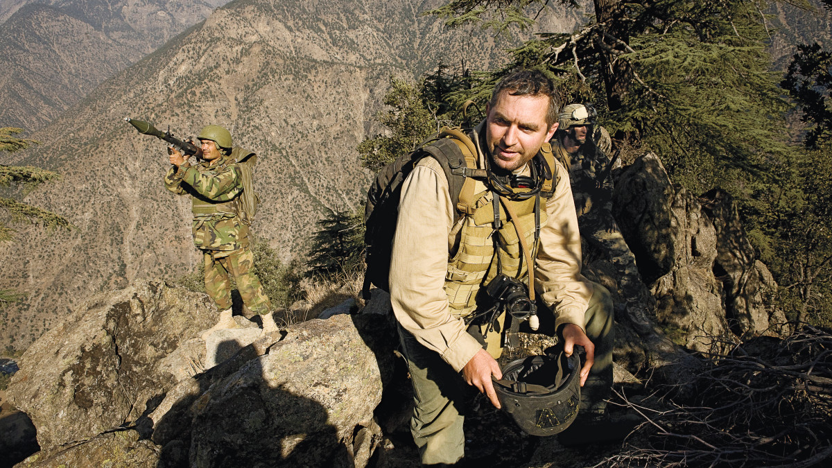 'The Fighters' Book Review: A Must-read on the Iraq and Afghanistan Wars