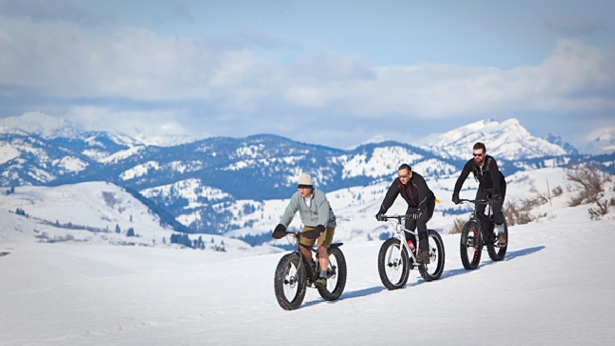 Fat Bikes Make No-Powders Days on the Mountain Fun Again