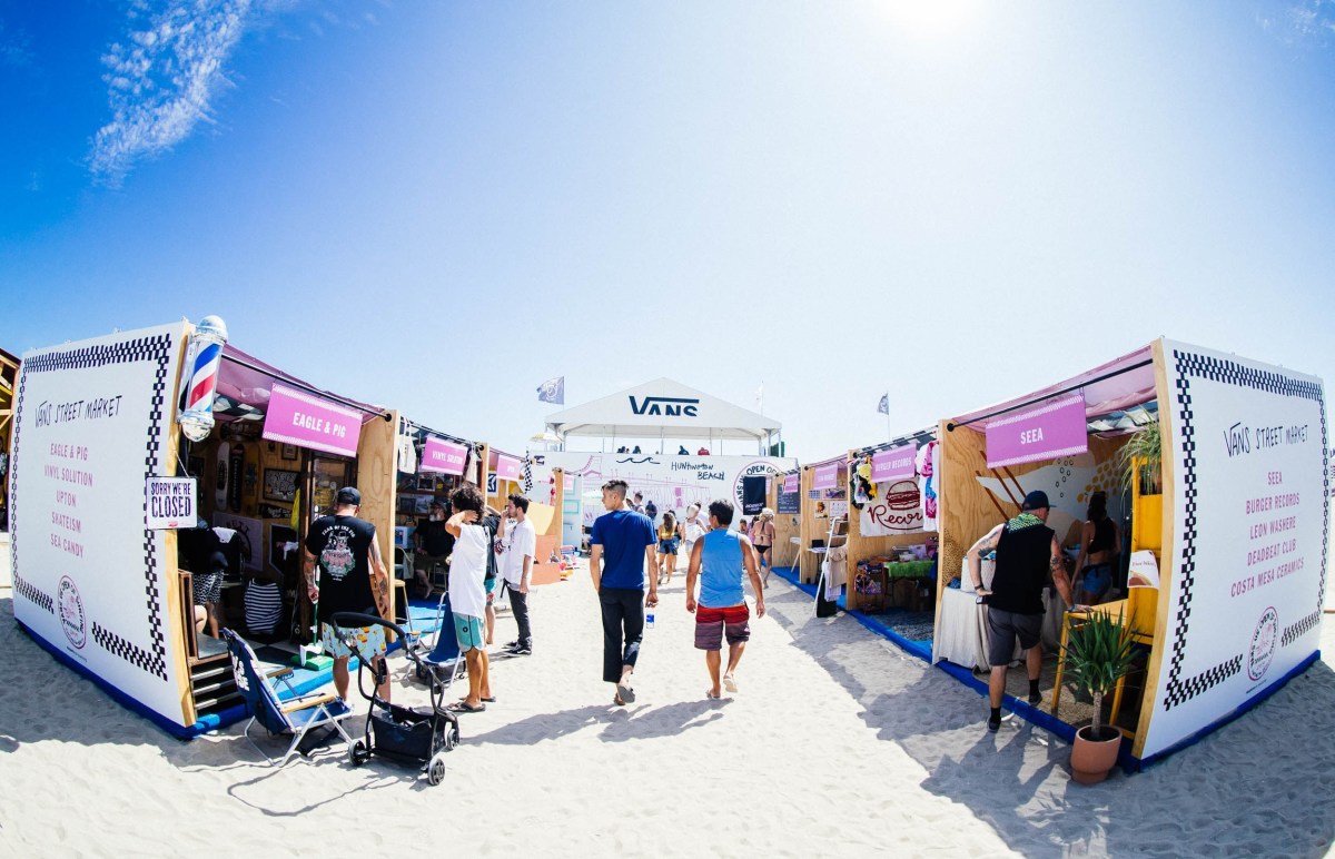 A Photo Gallery of Everything Awesome From the Vans US Open of Surfing