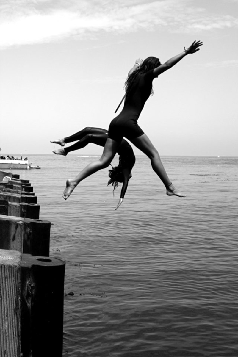 Meet two Great Lakes women sailing the Great American Loop - Men's Journal