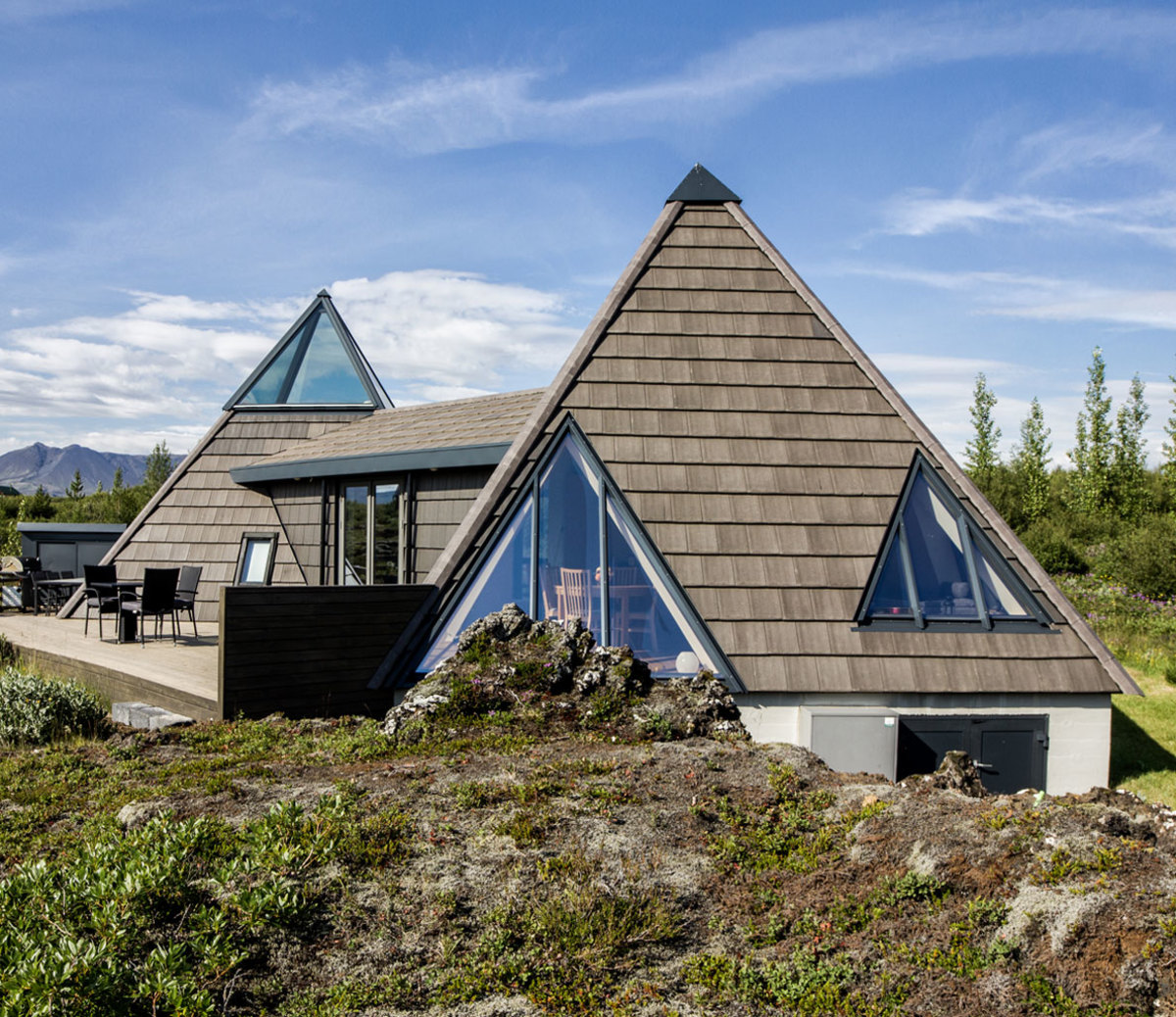 11 Awesome Remote Places You Can Rent on airbnb