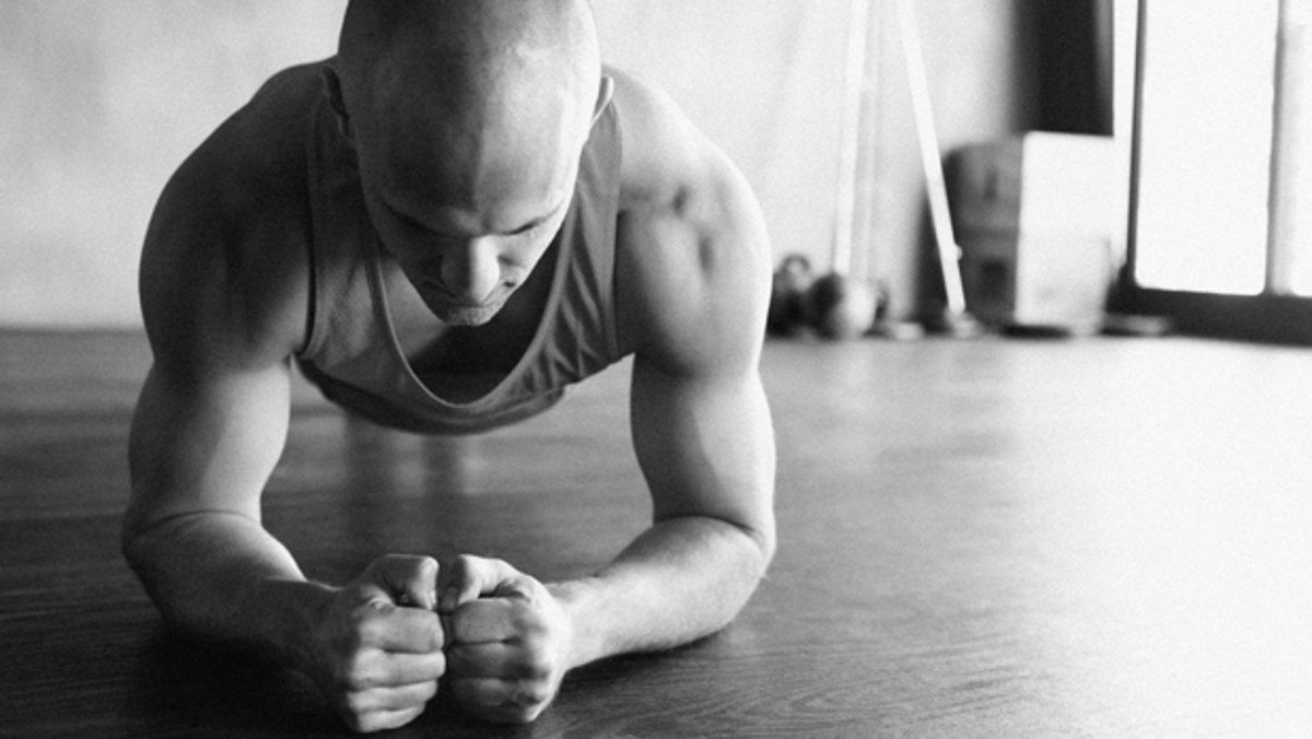 14 Moves That Are More Effective Than Situps