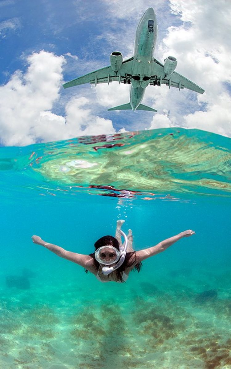 'Swimming with Jets,' a stunning photo series