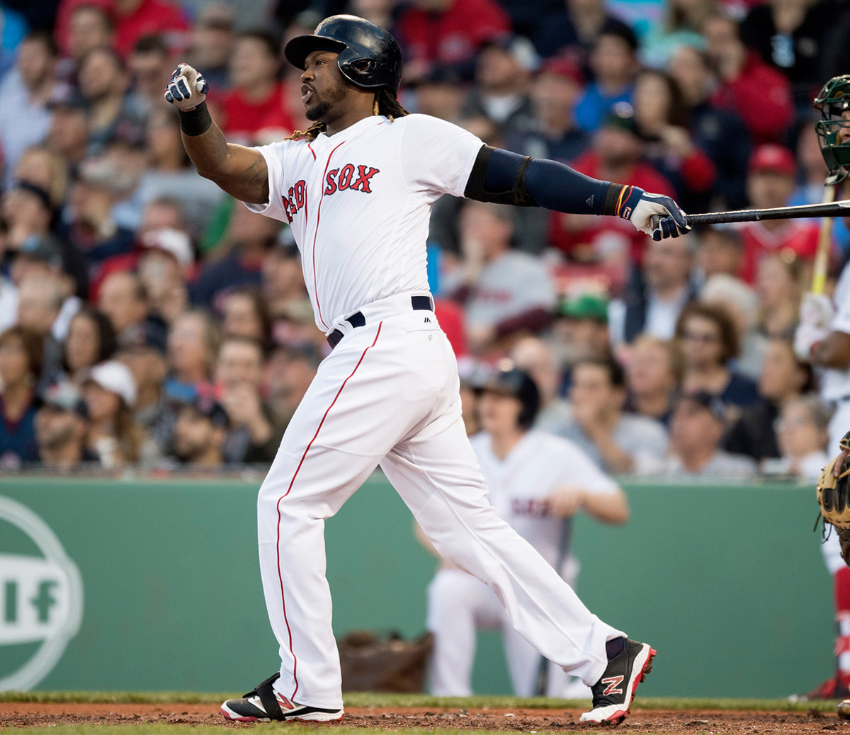 Fit Fix: Watch Hanley Ramírez Defend His Turf With a Monster 468-Foot ...