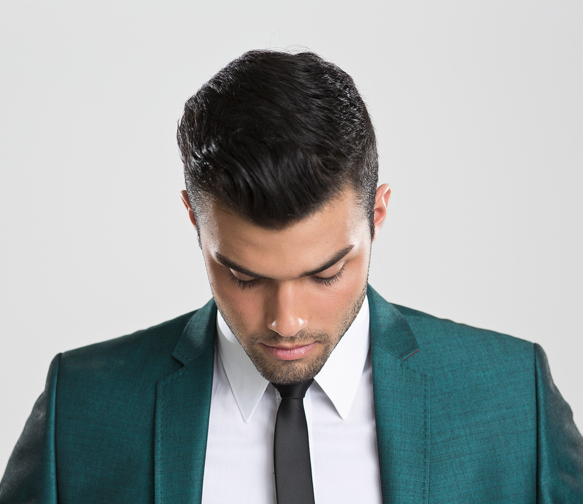 The Best Dry Shampoo for Men: Why You Need it and 5 to Try - Men's Journal