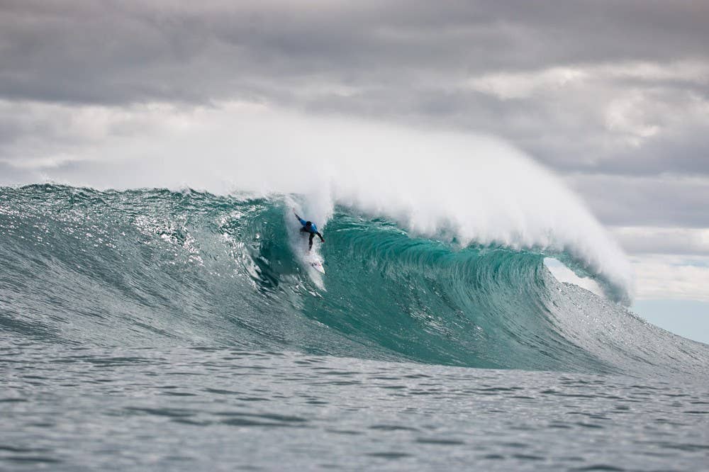 Surf slang: 10 terms for 'tube'
