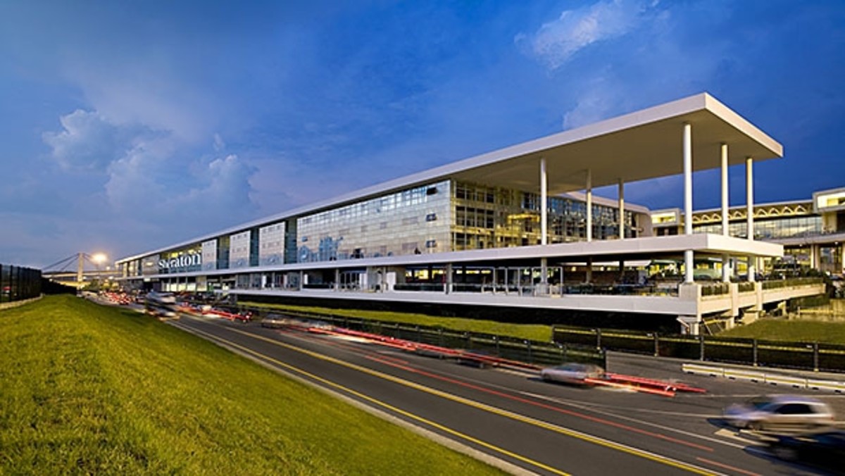 The 20 Best Airport Hotels in the World