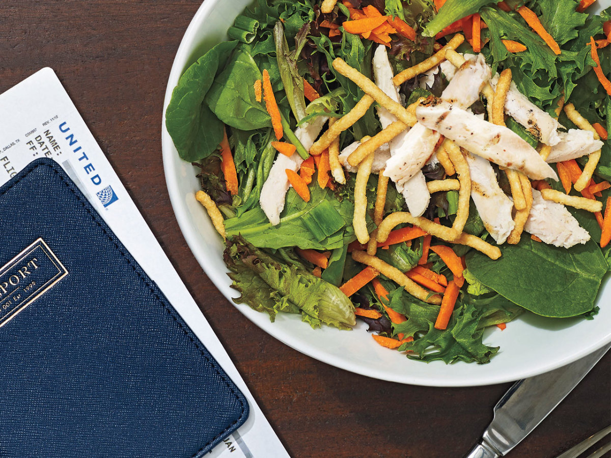 9 Ways to Stay Lean on Business Trips