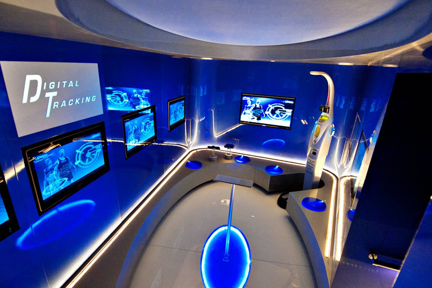 The Most Beautiful Luxury Gyms in the World | Men's Journal - Men's Journal