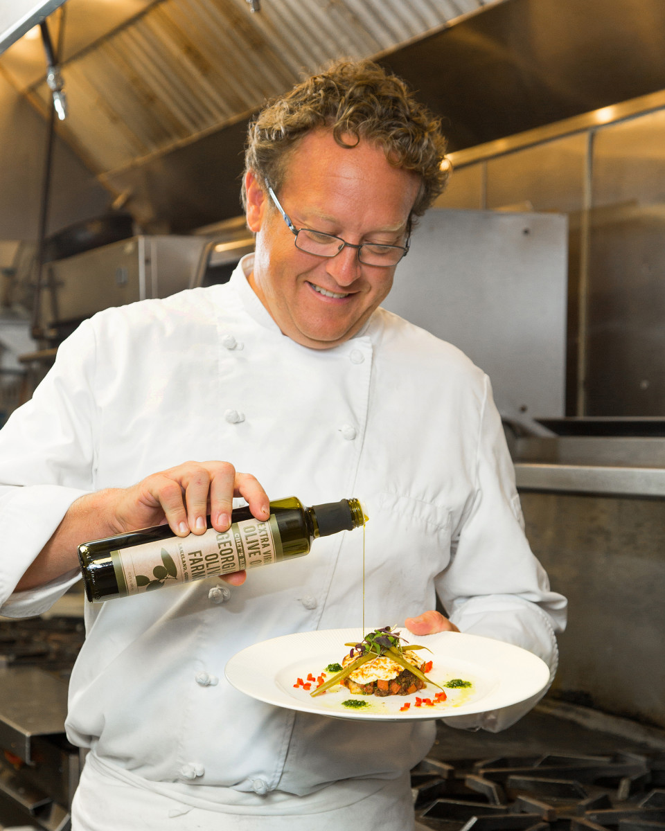 Forget the Mediterranean: Here's Why You Should Buy American Olive Oil ...