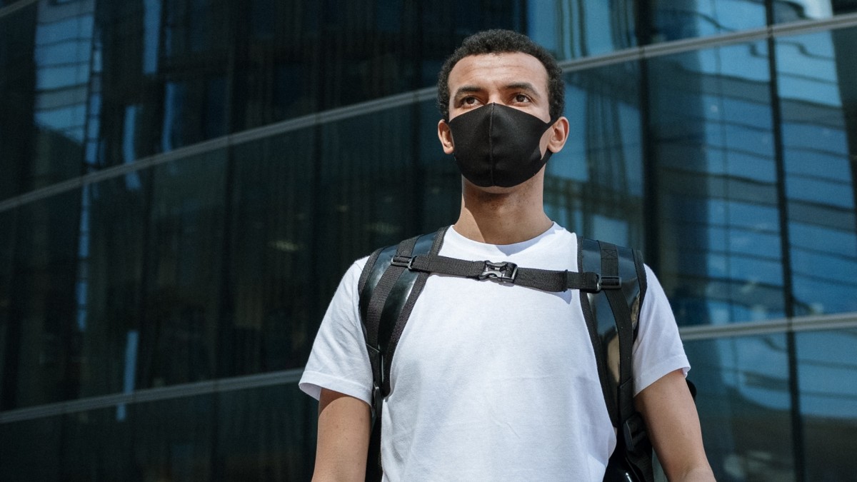 Running Face Mask Guide: Our Top Picks | Men's Journal