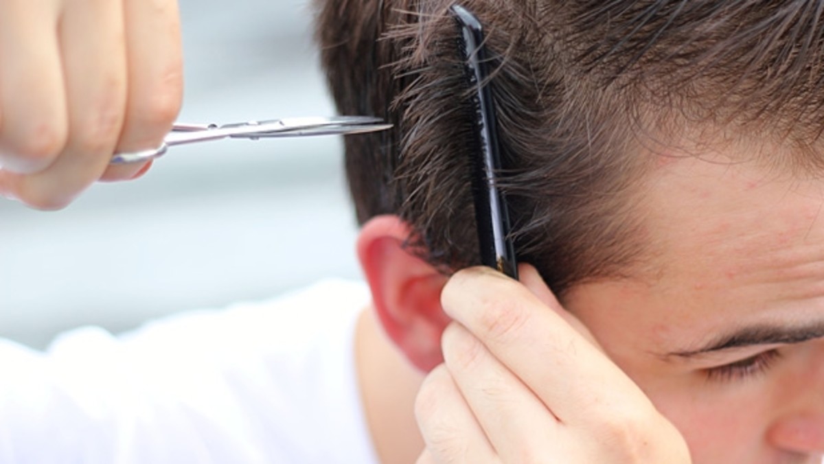 Thinking About Cutting Your Own Hair? Here's How | Men's Journal - Men ...