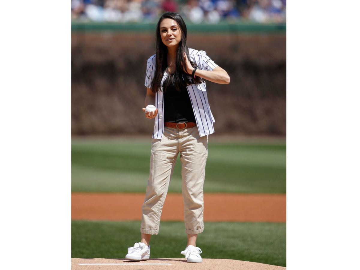 PHOTOS: Mila Kunis throws incredible first pitch at Chicago Cubs game