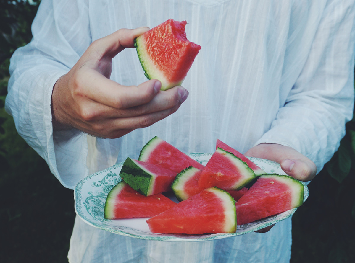 How to Eat Right—and Still Enjoy—a Labor Day Picnic