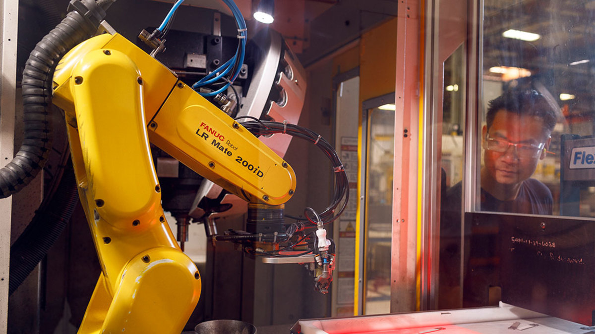 How Tim Leatherman Created the Iconic American Multitool - Men's Journal