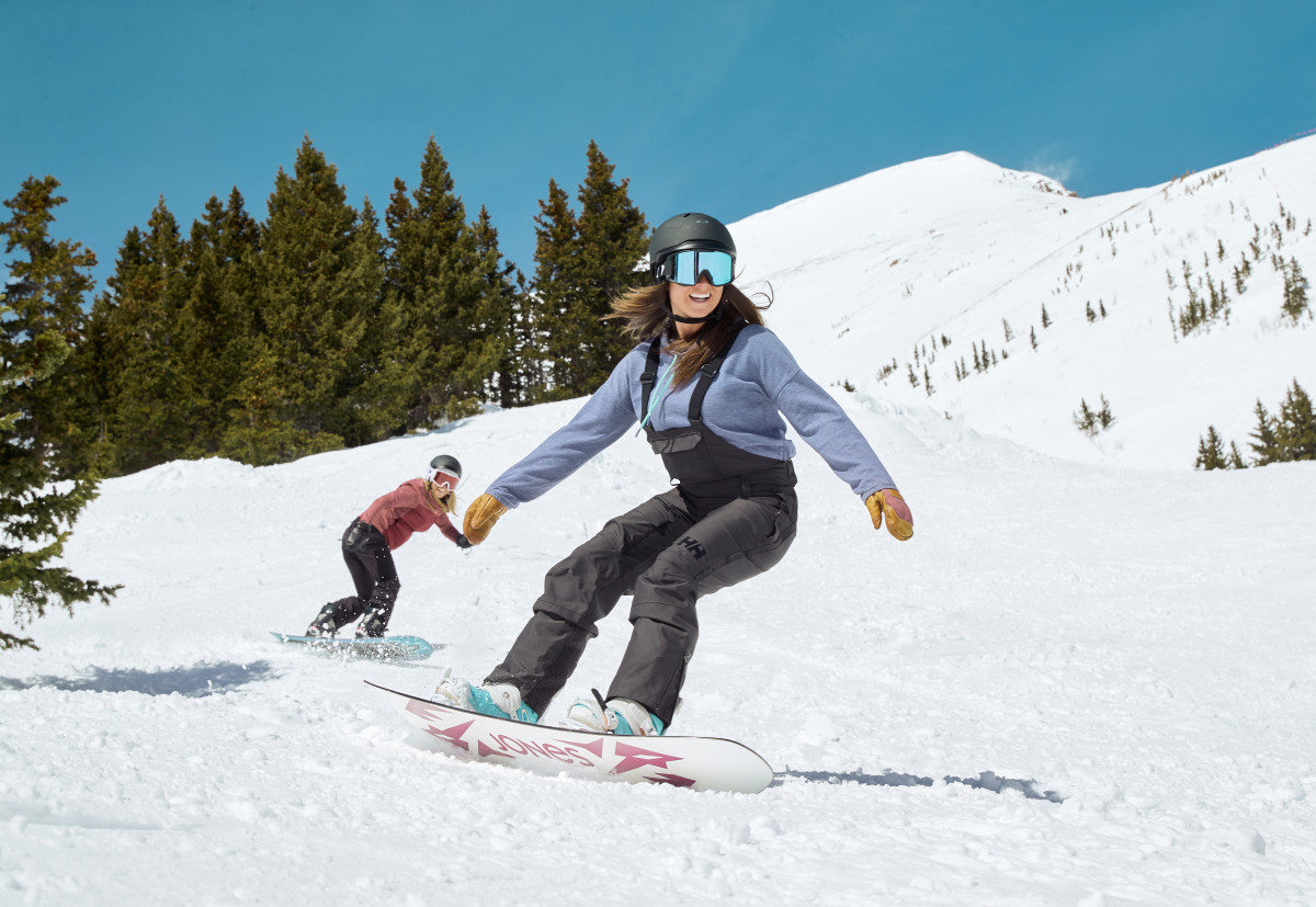 A Guide to 7 of the Best Late-Season Ski Resorts