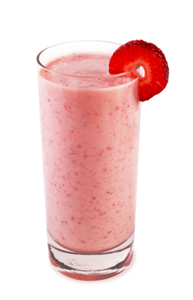 7 Bulking Smoothies to Build Muscle Fast