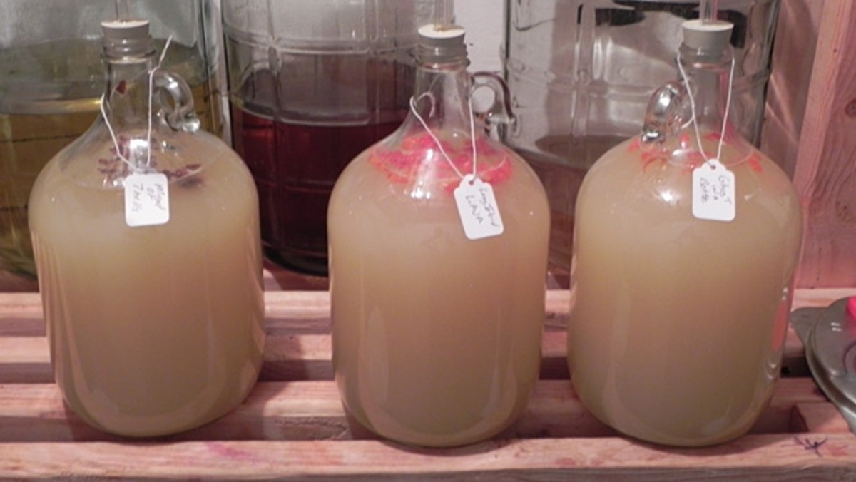 The Best Mead for Medieval Drinkers - Men's Journal