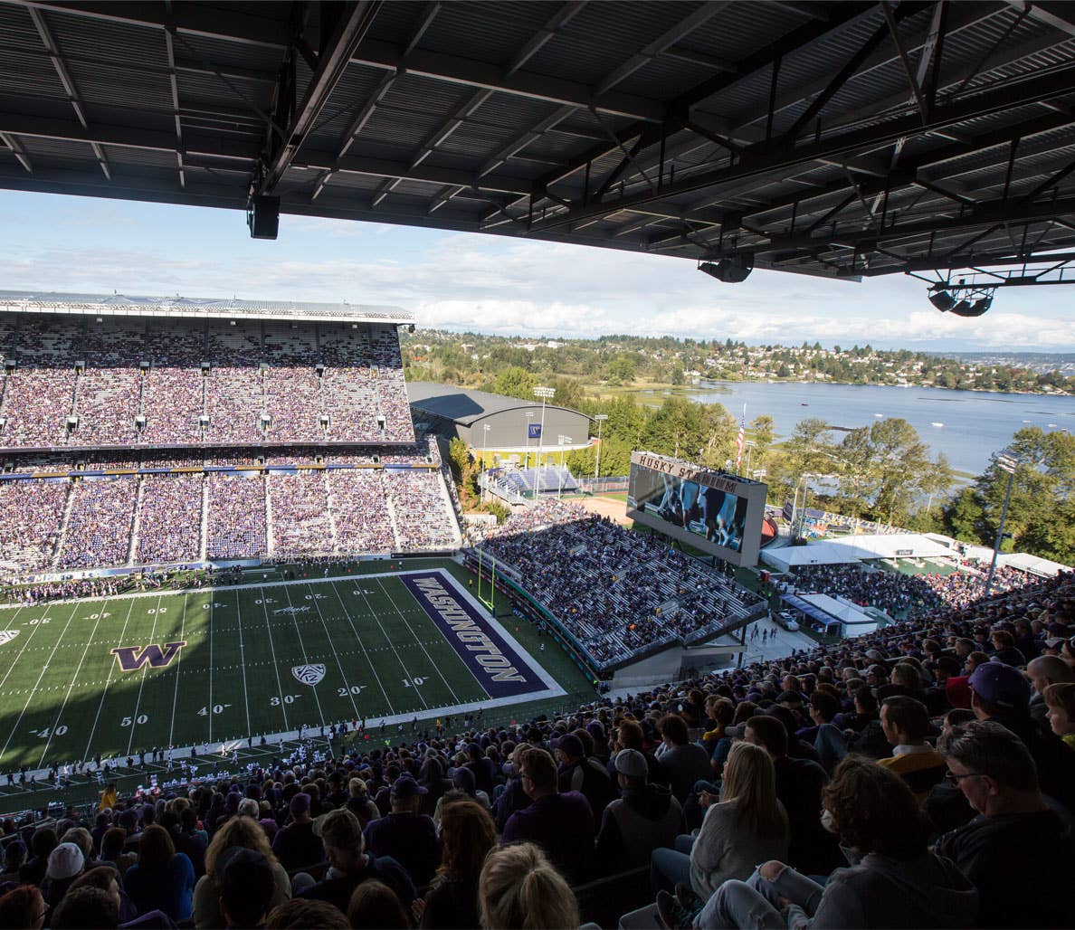 The 5 Best Sports Stadiums on the Water