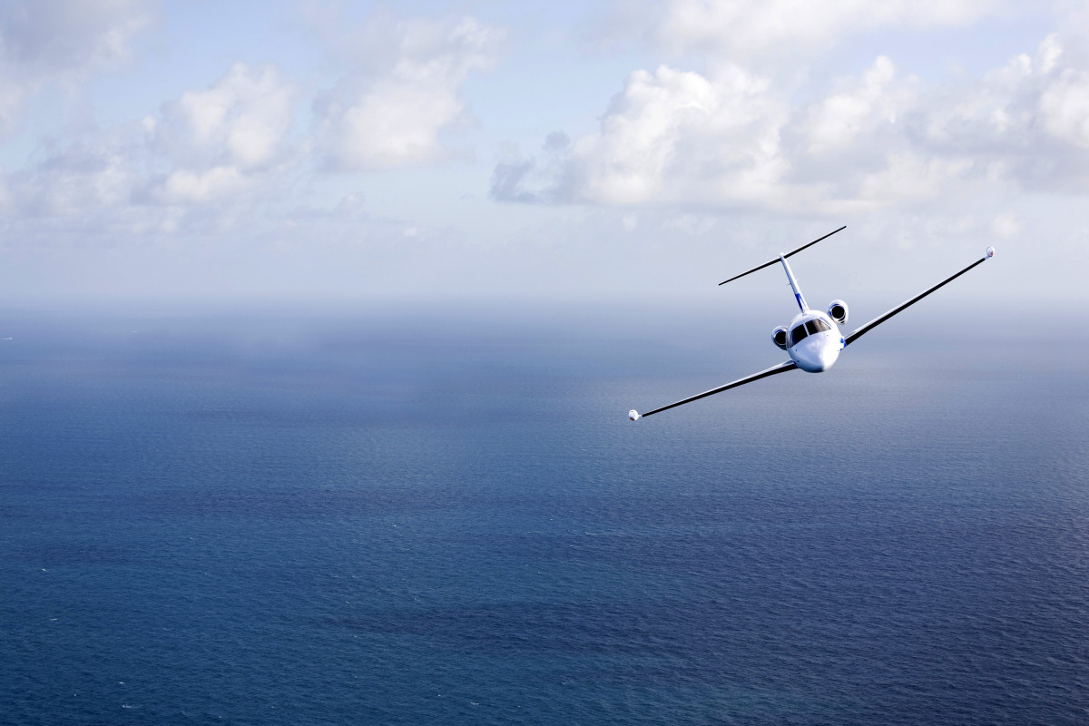 How to Fly Private and What It Costs | Men's Journal