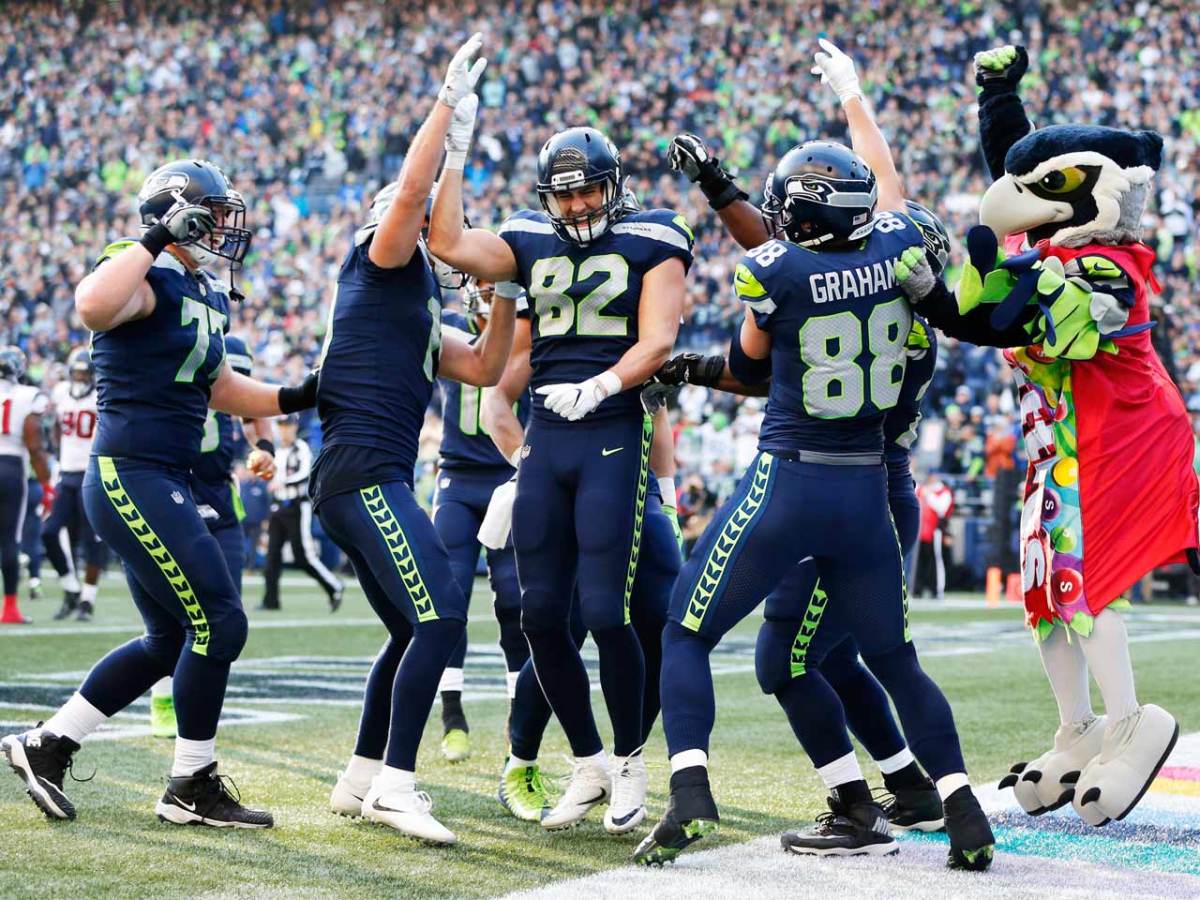 NFL Week 8 Top Moments, Players, and Performances in Football - Men's ...