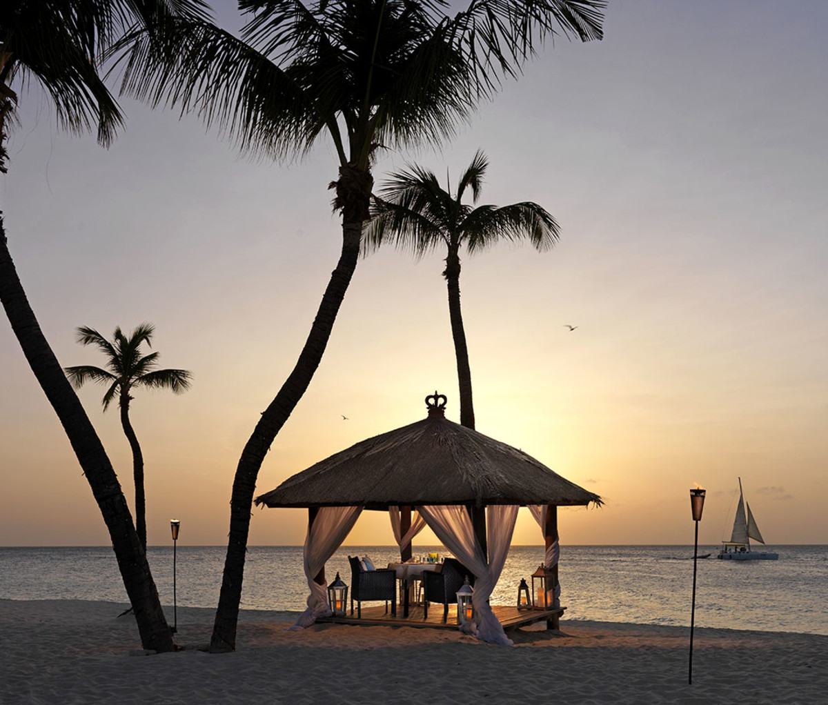 The Best Restaurants for the Most Spectacular Sunset Views in the World