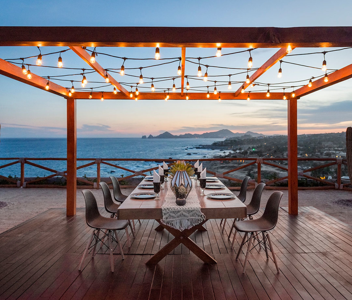 The Best Restaurants for the Most Spectacular Sunset Views in the World