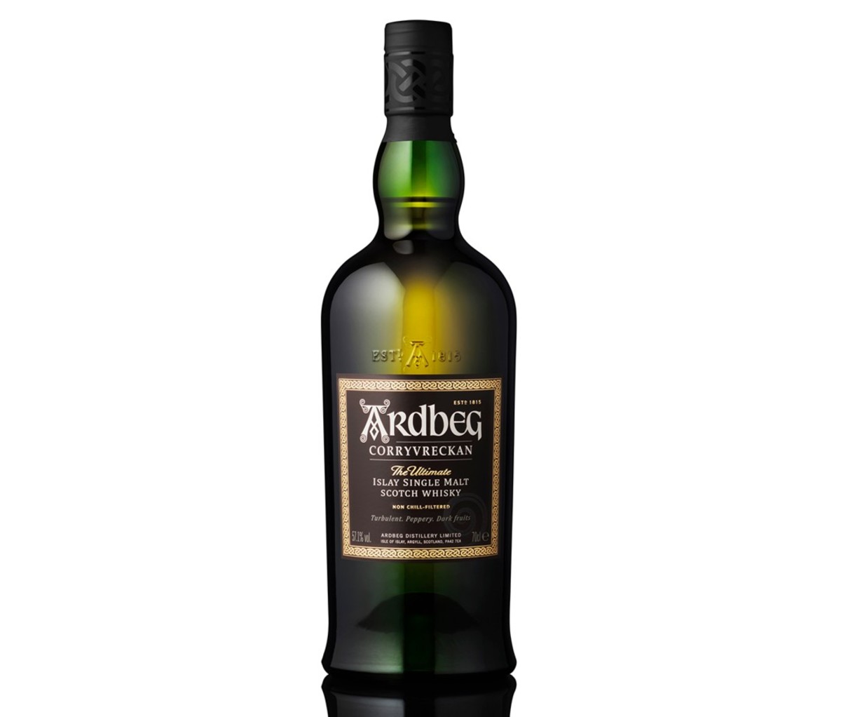 15 Best Scotch Whiskies in 2023, According to Experts - Men's Journal