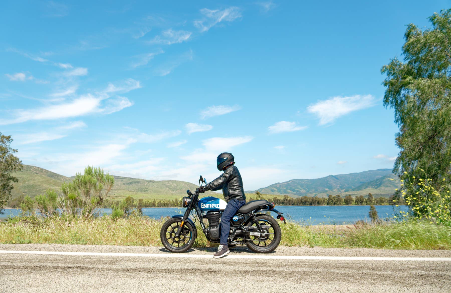 2023 Royal Enfield Hunter 350 Review: Nimble Urban Motorcycle