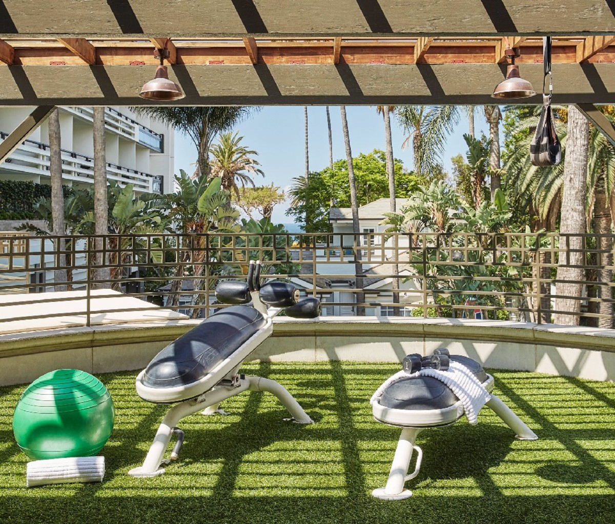 The 22 Most Beautiful Luxury Gyms in the World - Men's Journal