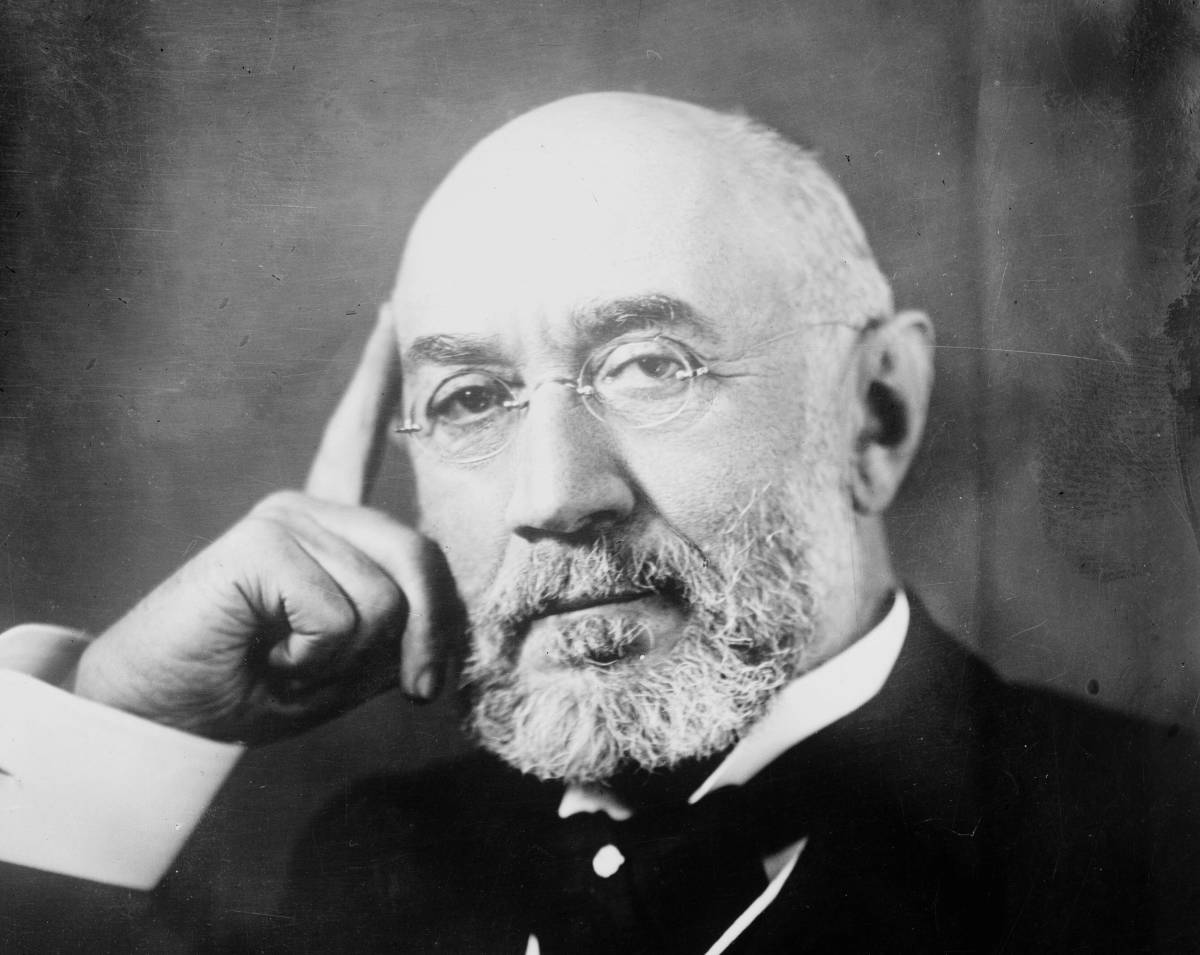 OceanGate CEO's Wife Related to Famous Titanic Couple