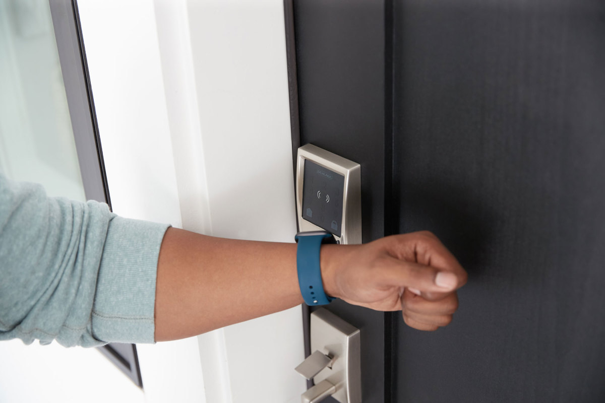 Smart Door Locks vs. Electronic Locks How to Choose Men s Journal Home Living Handbook
