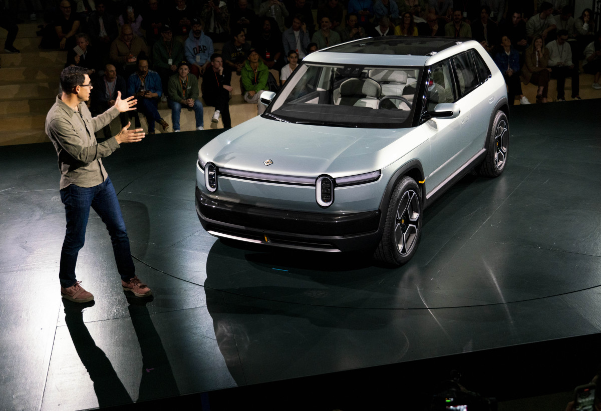 Rivian Founder And Ceo Rj Scaringe Gives Detailed Tour Of New R2 And R3