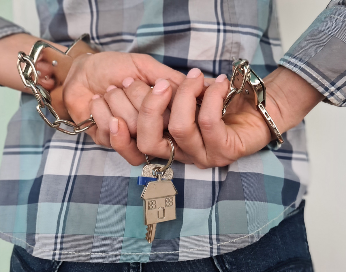 New York Homeowner Is Arrested After Changing Locks to Evict Squatters ...