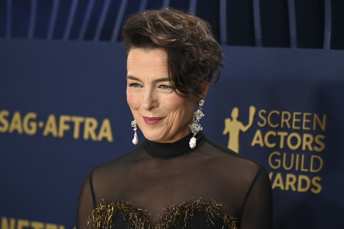 Olivia Williams Recalls Alarming Experience Filming Friends Guest Spot Mens Journal