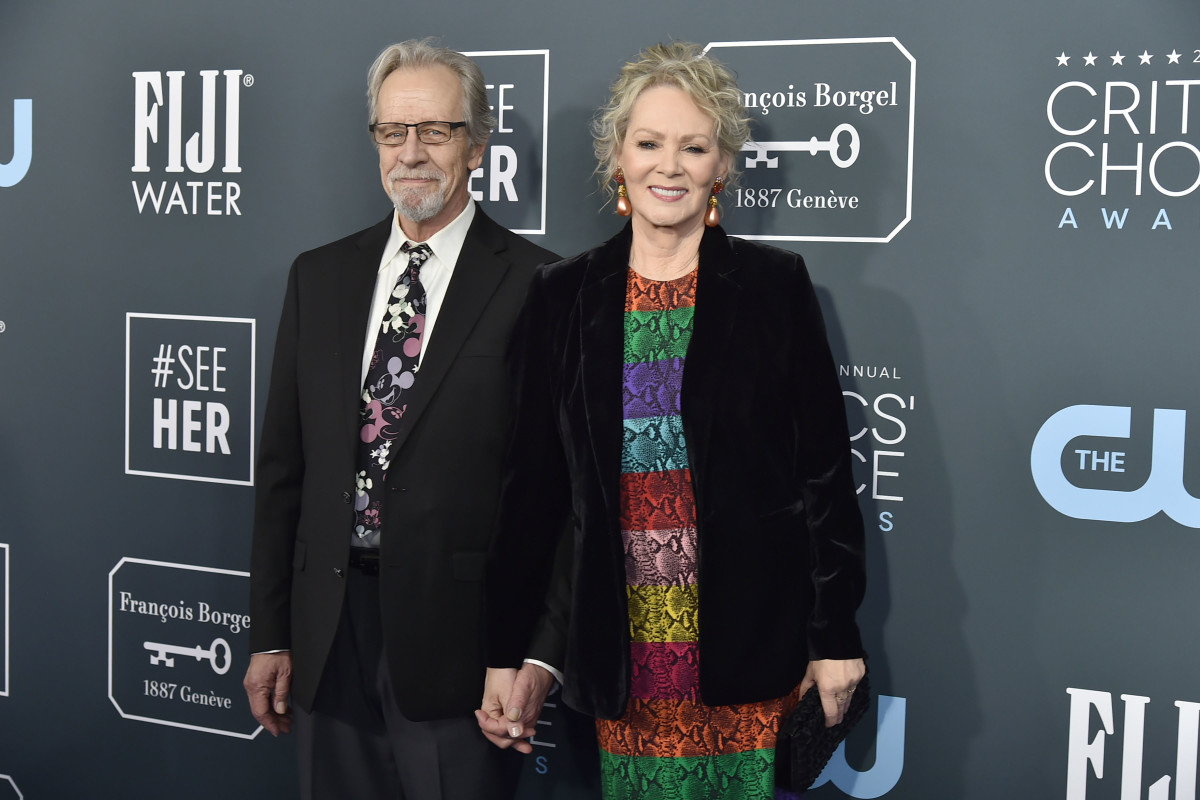 Jean Smart Gets Candid About Agony of Her Husband’s Sudden Death