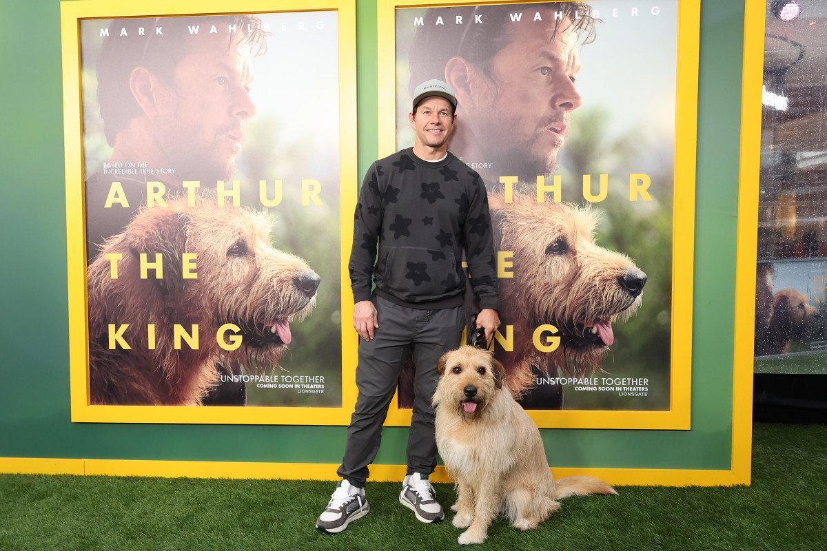 Mark Wahlberg Debuts New Municipal Golf Shoe to Celebrate 53rd Birthday